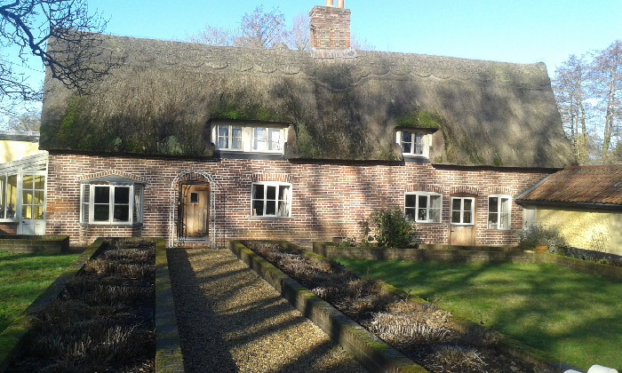 Thatched Cottage :: Tasburgh History Group